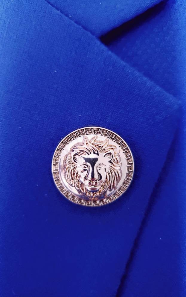 Exquisite Lion Clasp Lapel Pin | Adrian's Ties and More